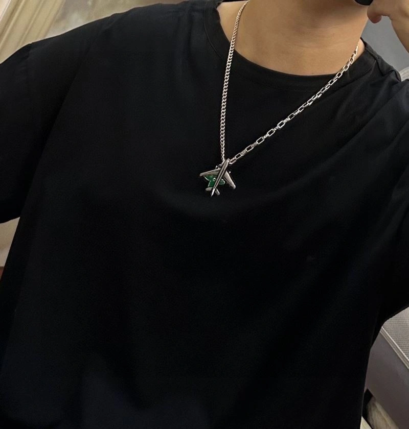 Low-cost Louis Vuitton Necklaces