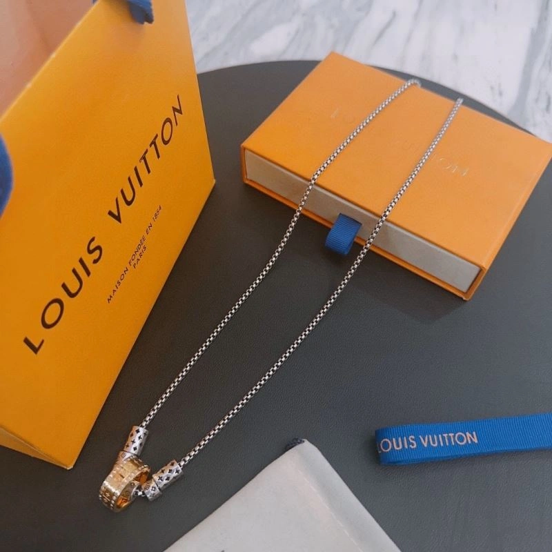 Economical Louis Vuitton Necklaces
