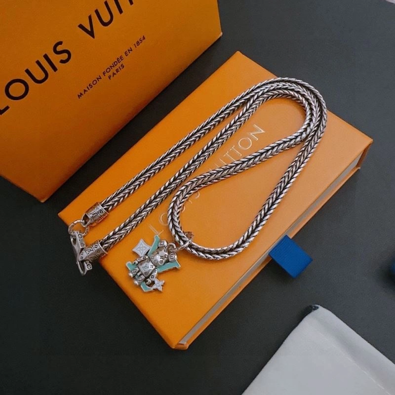 Official Louis Vuitton Necklaces