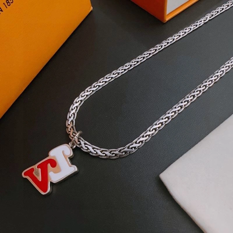 Brand-authenticated Louis Vuitton Necklaces
