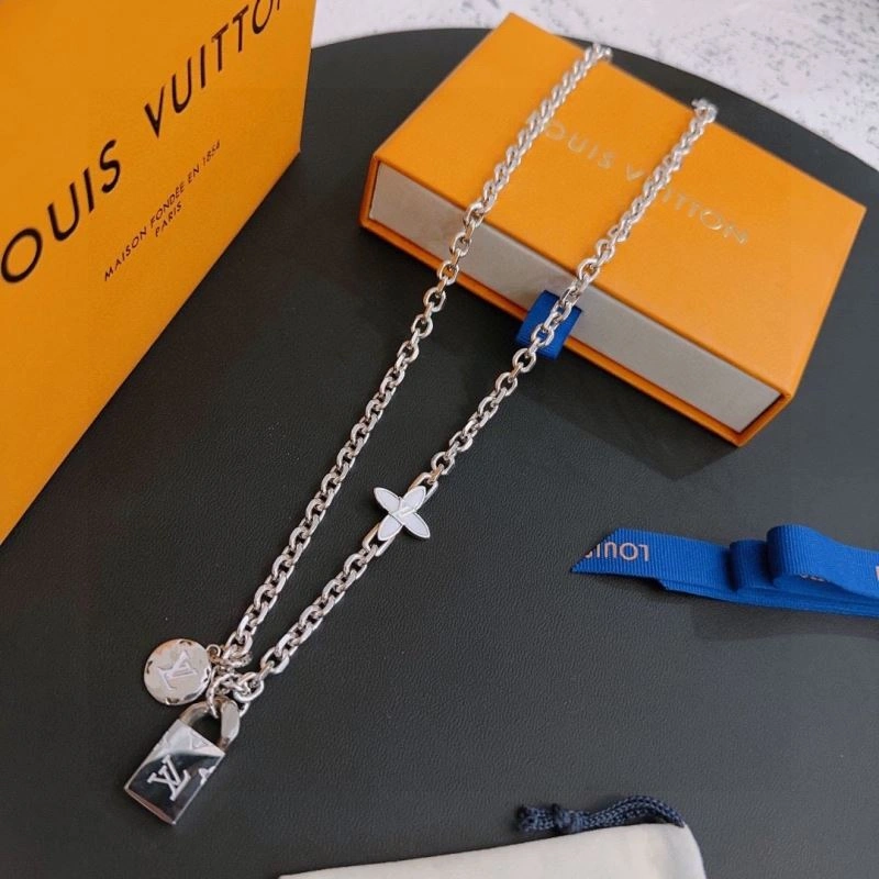 Top match Louis Vuitton Necklaces