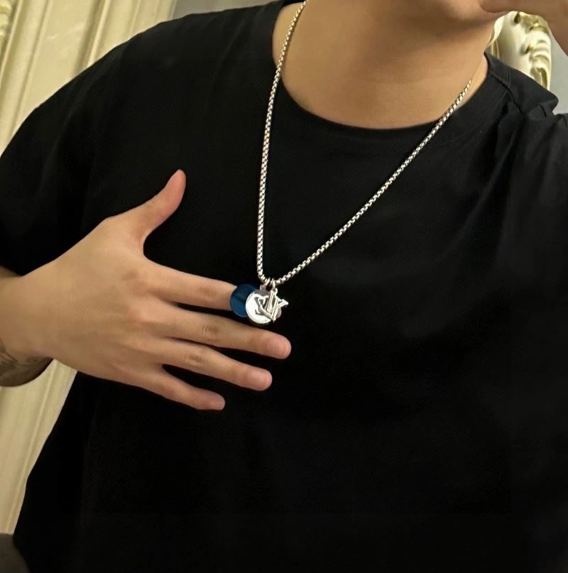 Affordable Louis Vuitton Necklaces