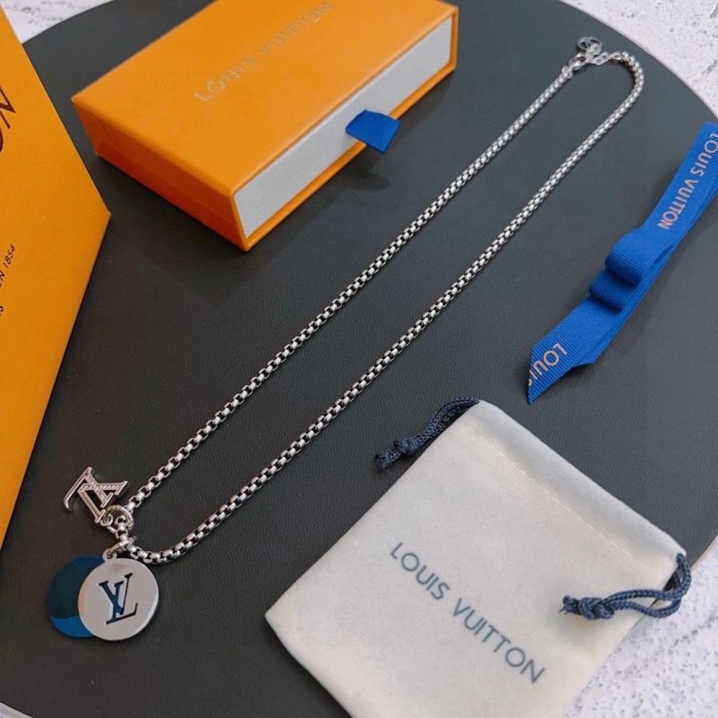 Affordable Louis Vuitton Necklaces
