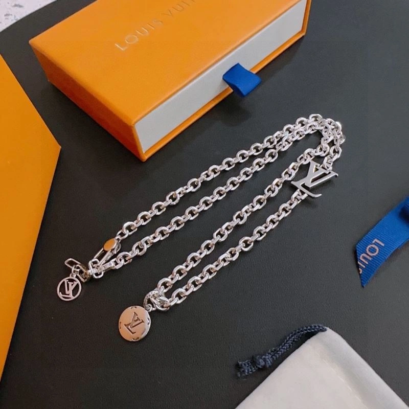 Cut-rate Louis Vuitton Necklaces