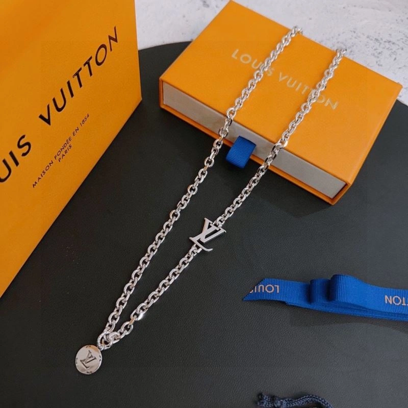 Cut-rate Louis Vuitton Necklaces