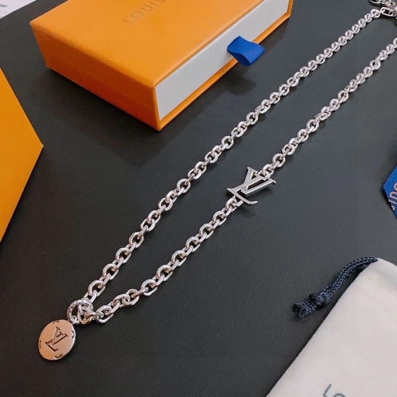 Cut-rate Louis Vuitton Necklaces