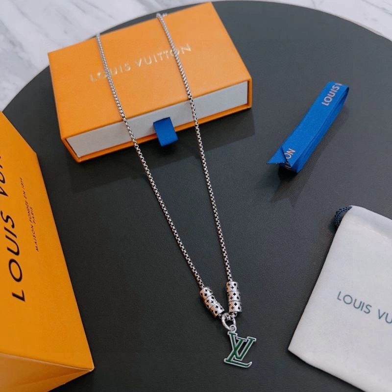 Perfect replica Louis Vuitton Necklaces