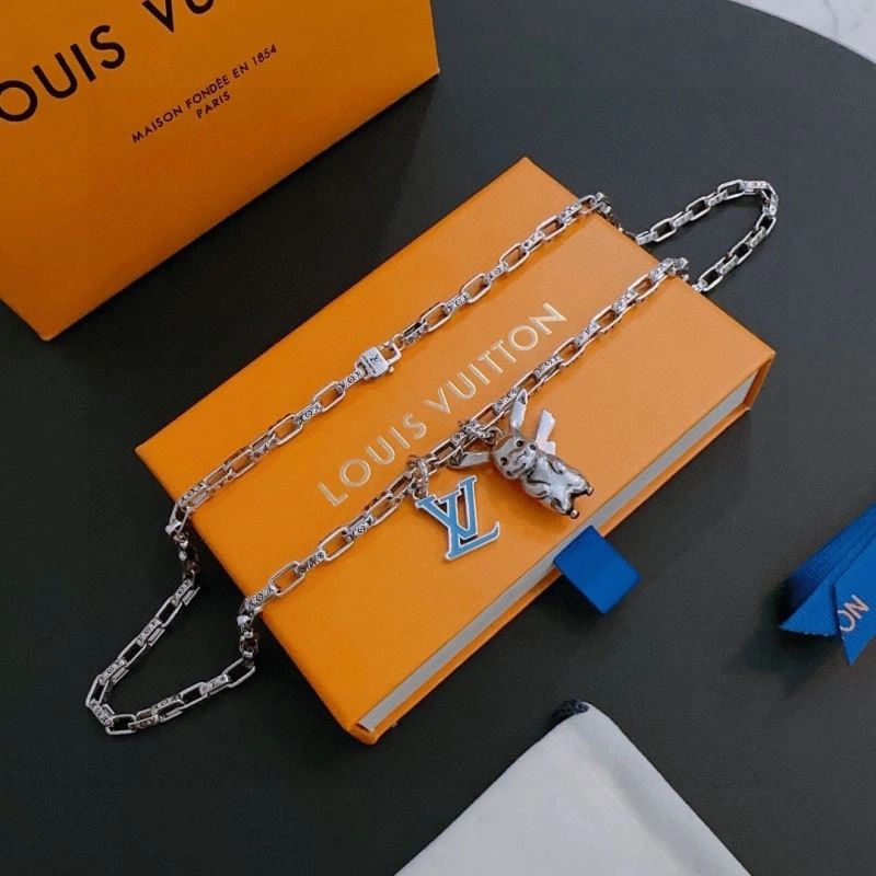 Top match Louis Vuitton Necklaces