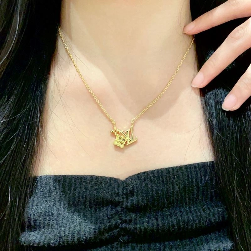 Louis Vuitton Necklaces
