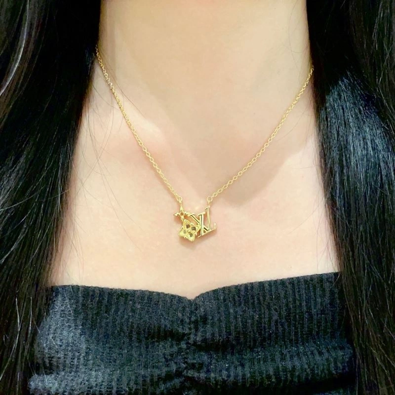 Affordable Louis Vuitton Necklaces