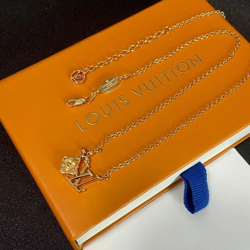 Affordable Louis Vuitton Necklaces