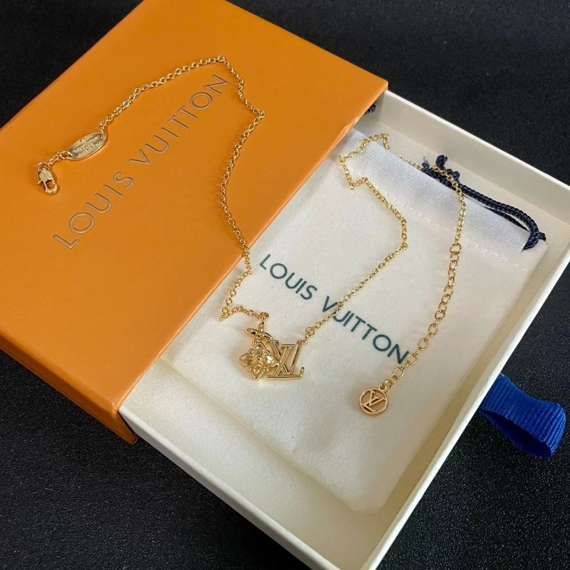 Affordable Louis Vuitton Necklaces