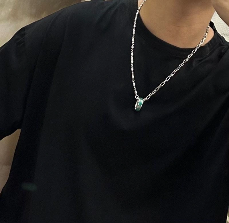OEM Louis Vuitton Necklaces