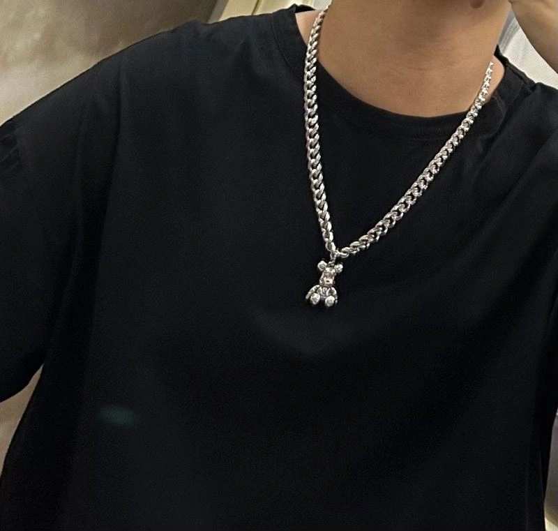 Real Louis Vuitton Necklaces