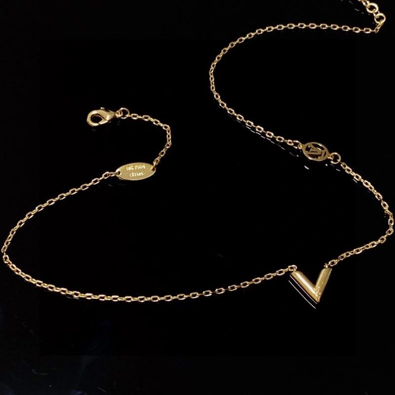 Top mirror Louis Vuitton Necklaces