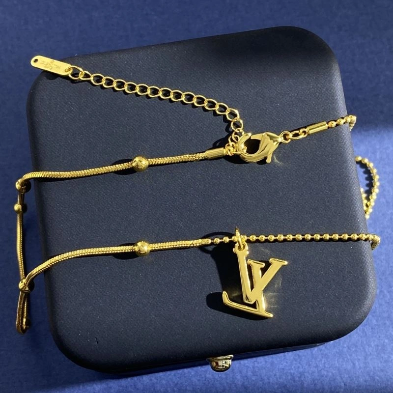 Perfect replica Louis Vuitton Necklaces