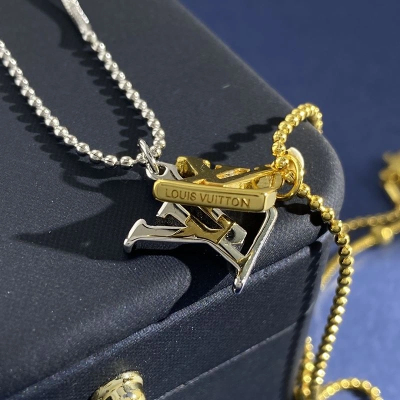 Perfect replica Louis Vuitton Necklaces