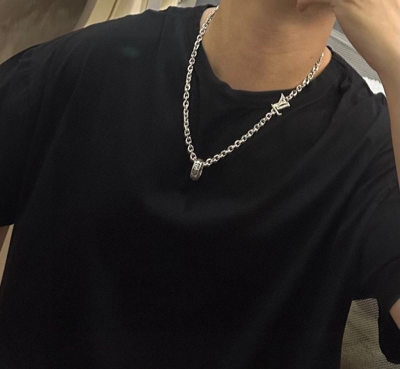 OEM Louis Vuitton Necklaces
