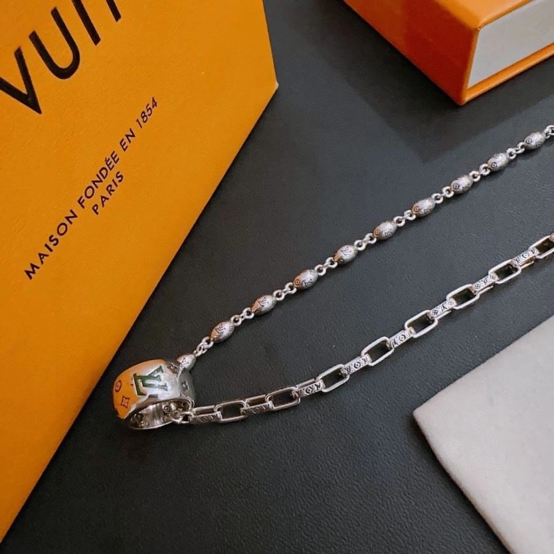 Brand-authenticated Louis Vuitton Necklaces