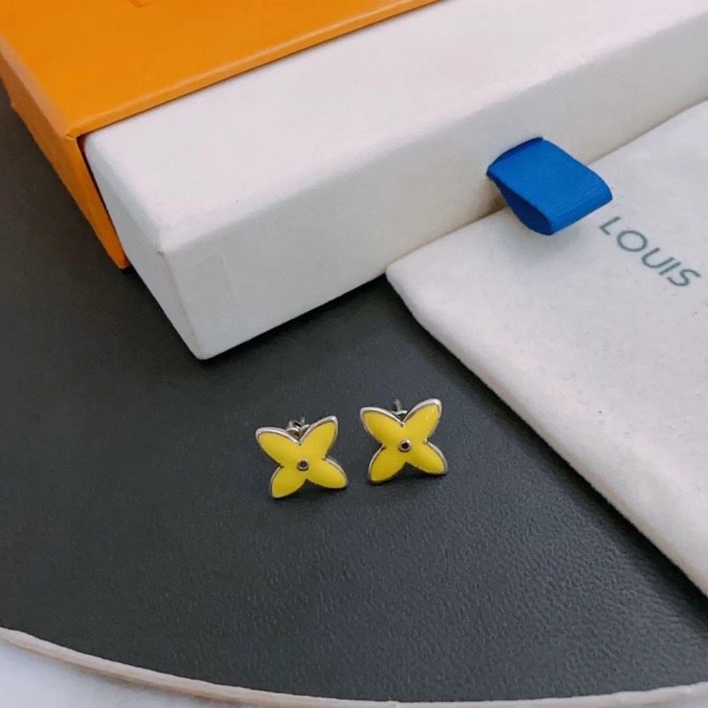 Louis Vuitton Necklaces