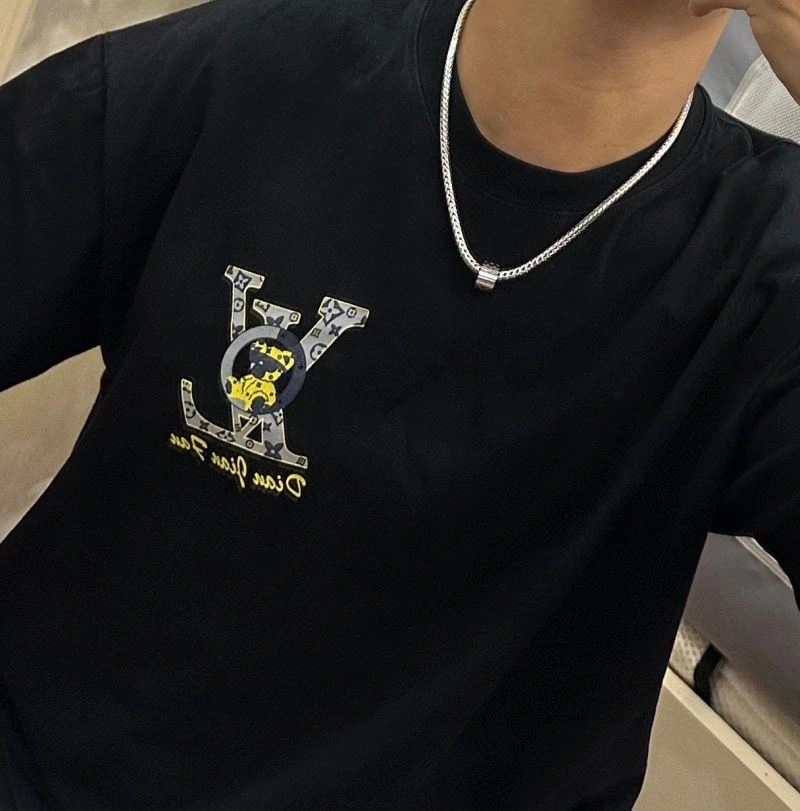 Original Louis Vuitton Necklaces