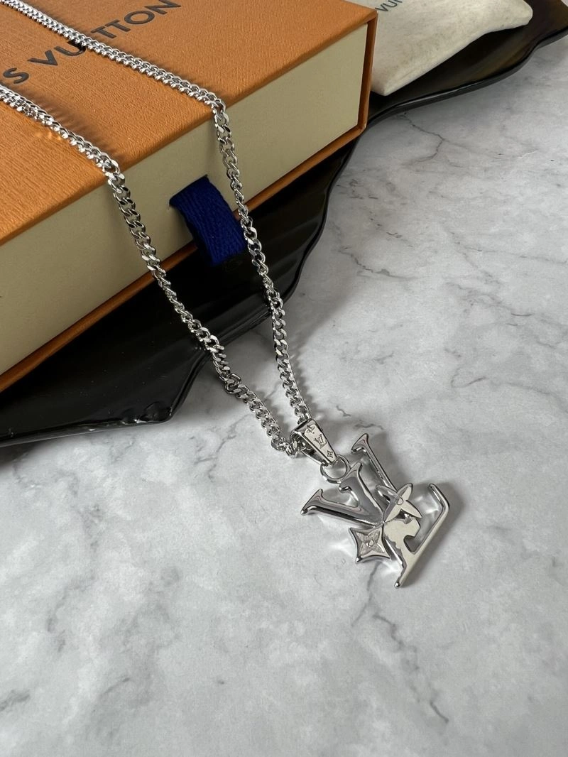 Value-priced Louis Vuitton Necklaces
