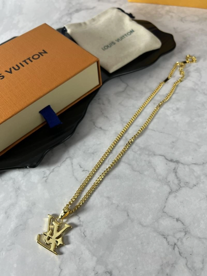 Value-priced Louis Vuitton Necklaces