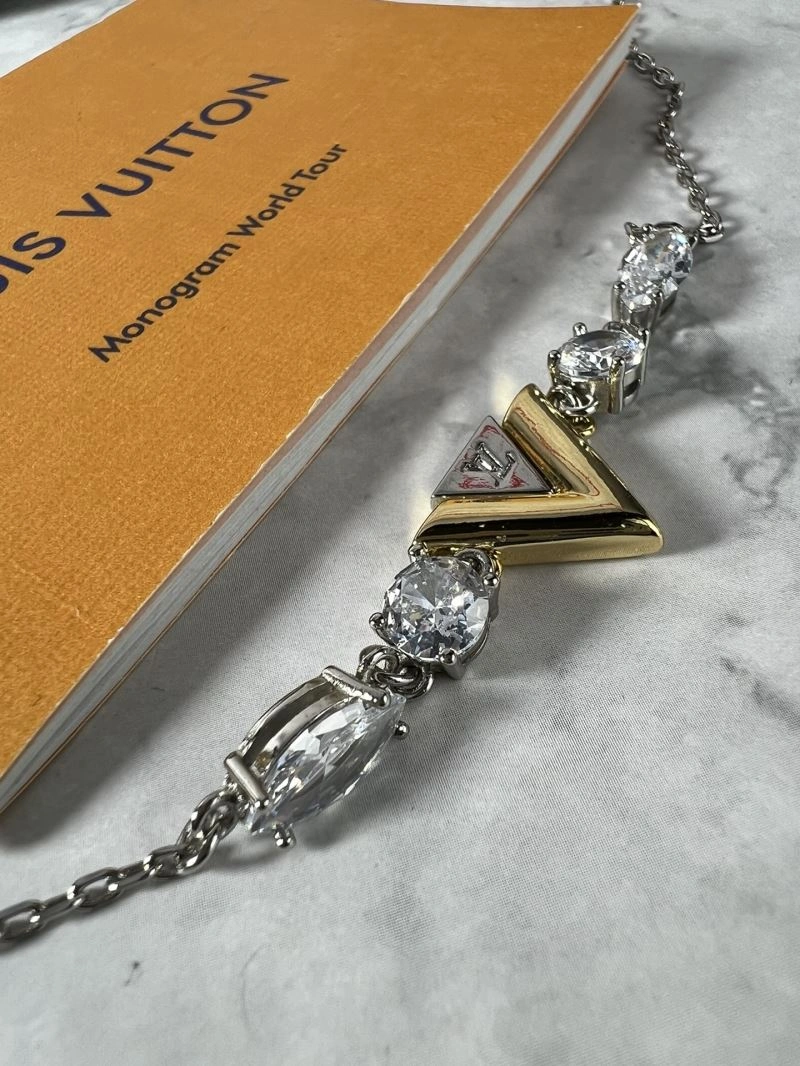 OEM Louis Vuitton Necklaces