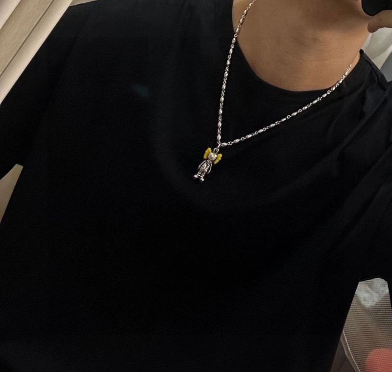 High fidelity Louis Vuitton Necklaces