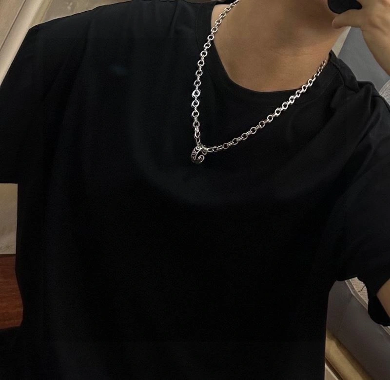 Budget-friendly Louis Vuitton Necklaces