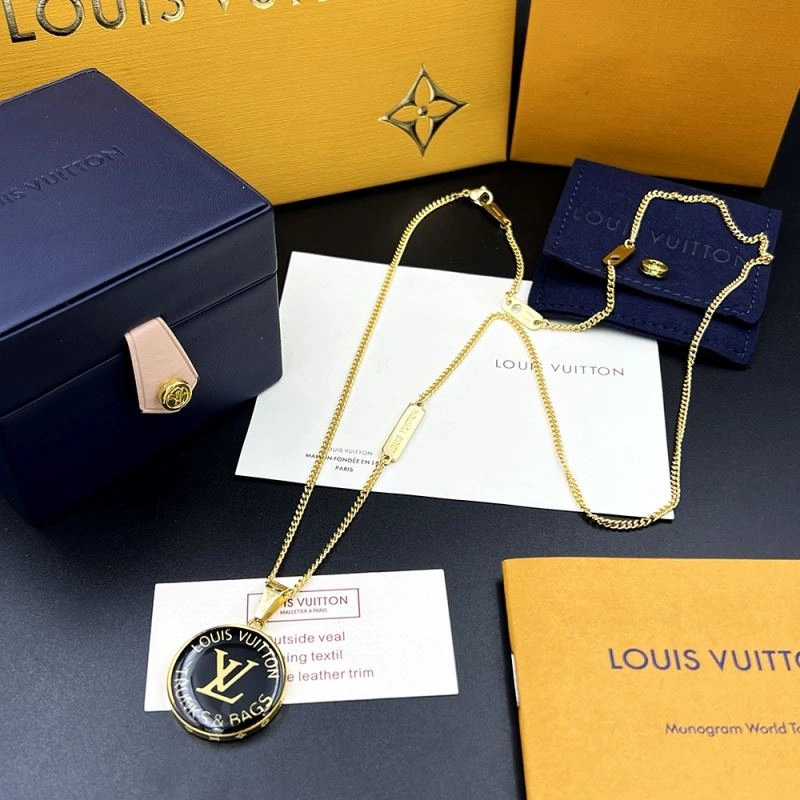 Accurate model Louis Vuitton Necklaces