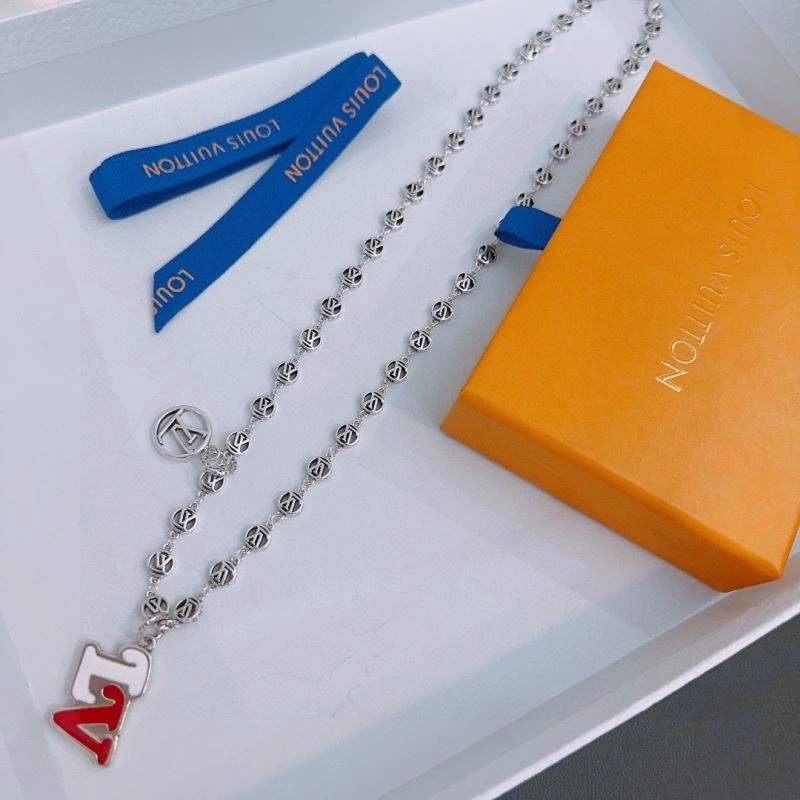 Original Louis Vuitton Necklaces