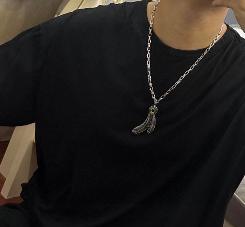 Cut-rate Louis Vuitton Necklaces