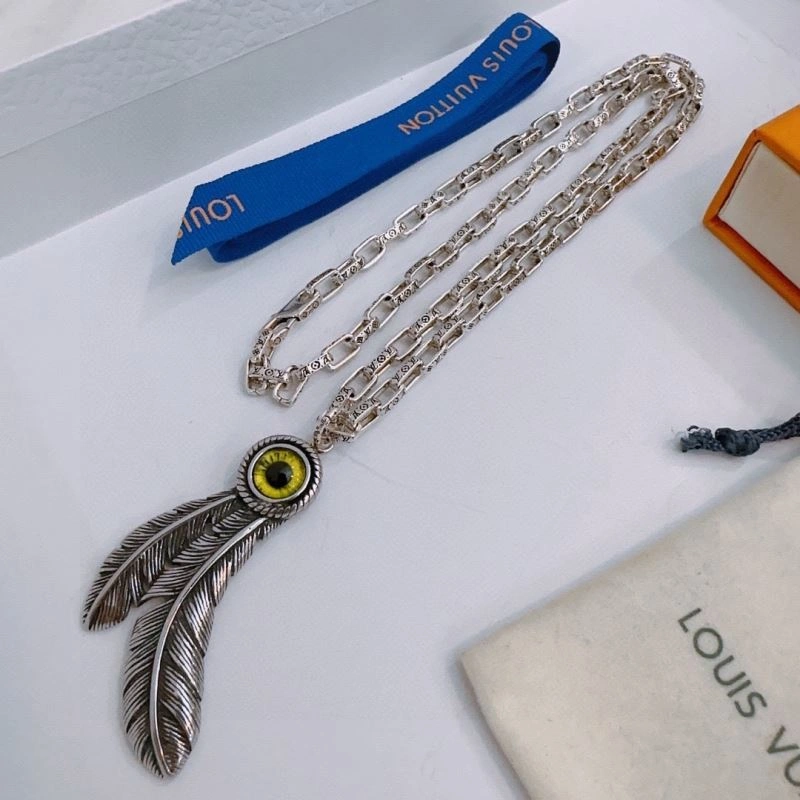 Cut-rate Louis Vuitton Necklaces