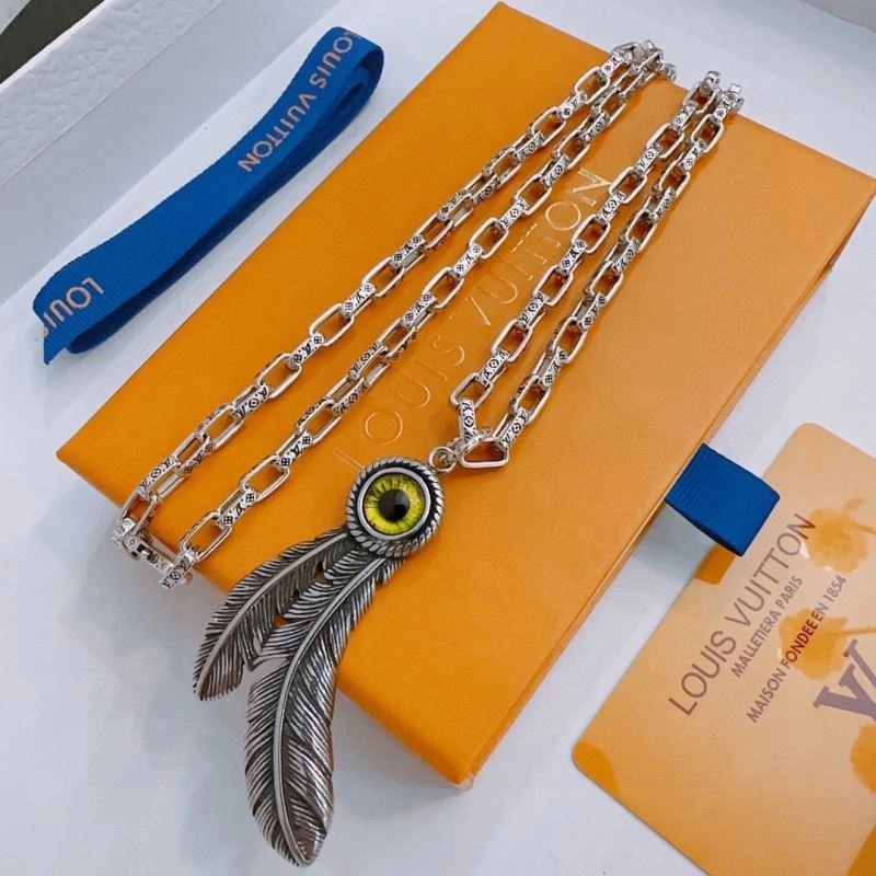 Cut-rate Louis Vuitton Necklaces