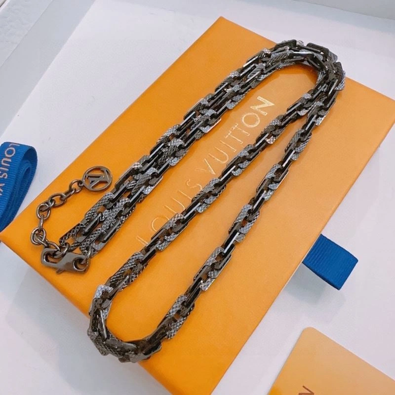 Mirror quality Louis Vuitton Necklaces