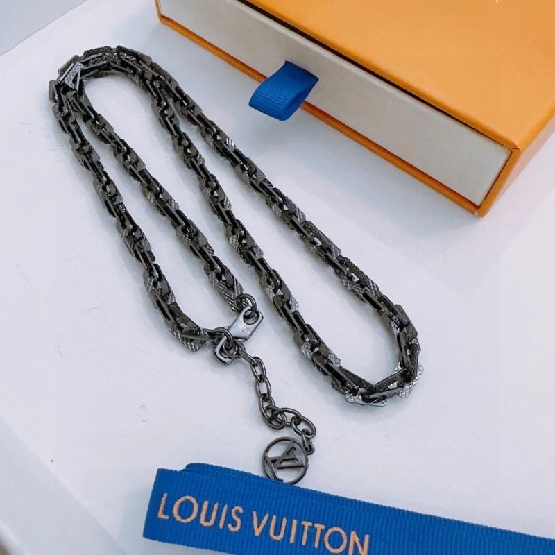 Mirror quality Louis Vuitton Necklaces