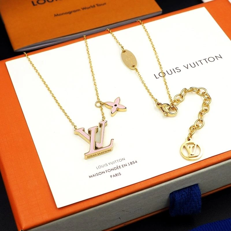 Accurate model Louis Vuitton Necklaces