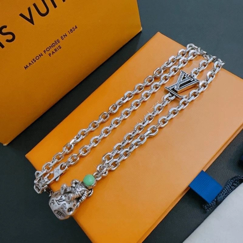 Top match Louis Vuitton Necklaces