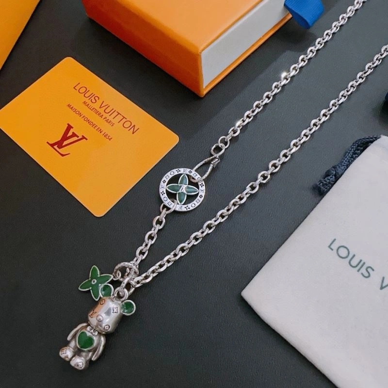 Affordable Louis Vuitton Necklaces