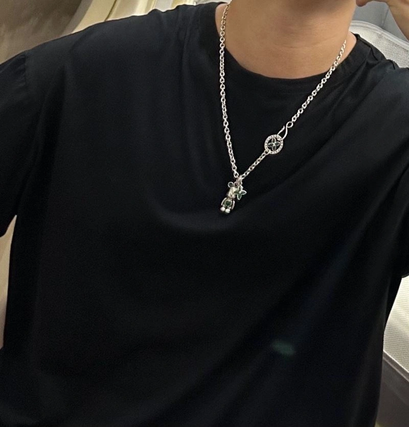 Affordable Louis Vuitton Necklaces