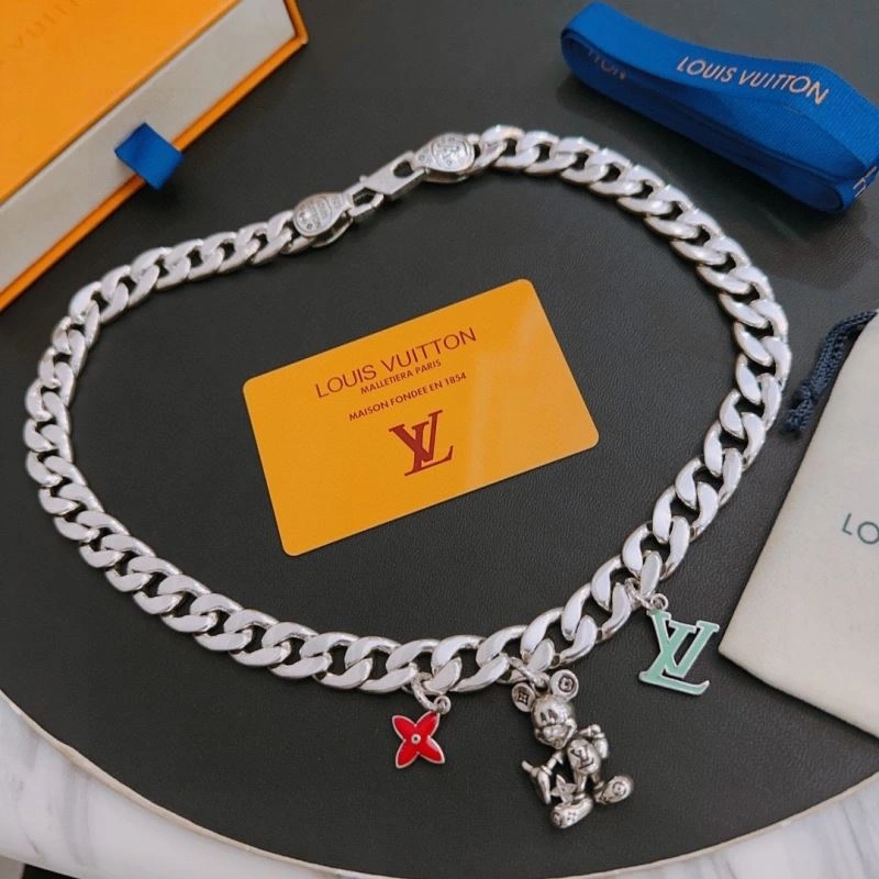 Top match Louis Vuitton Necklaces