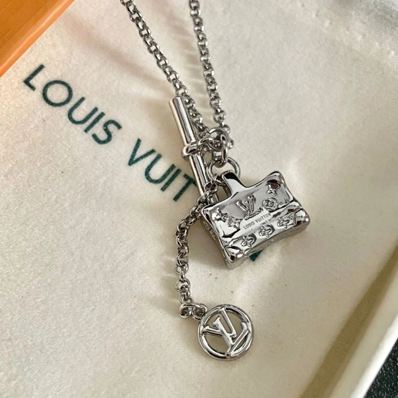 Affordable Louis Vuitton Necklaces