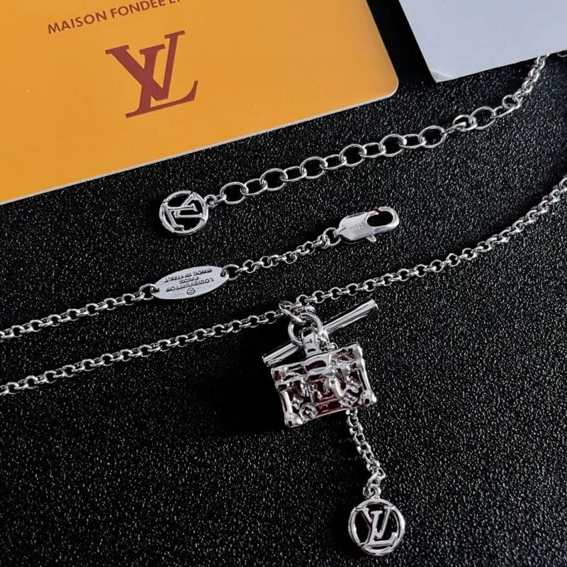 Affordable Louis Vuitton Necklaces