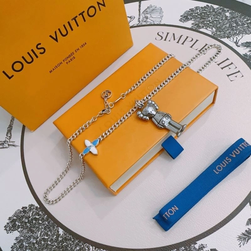 Factory-made Louis Vuitton Necklaces