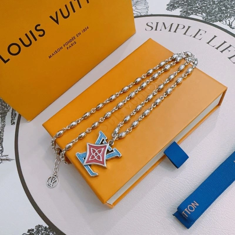 Mirror quality Louis Vuitton Necklaces
