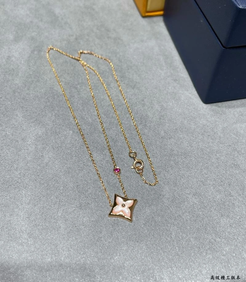 Official Louis Vuitton Necklaces