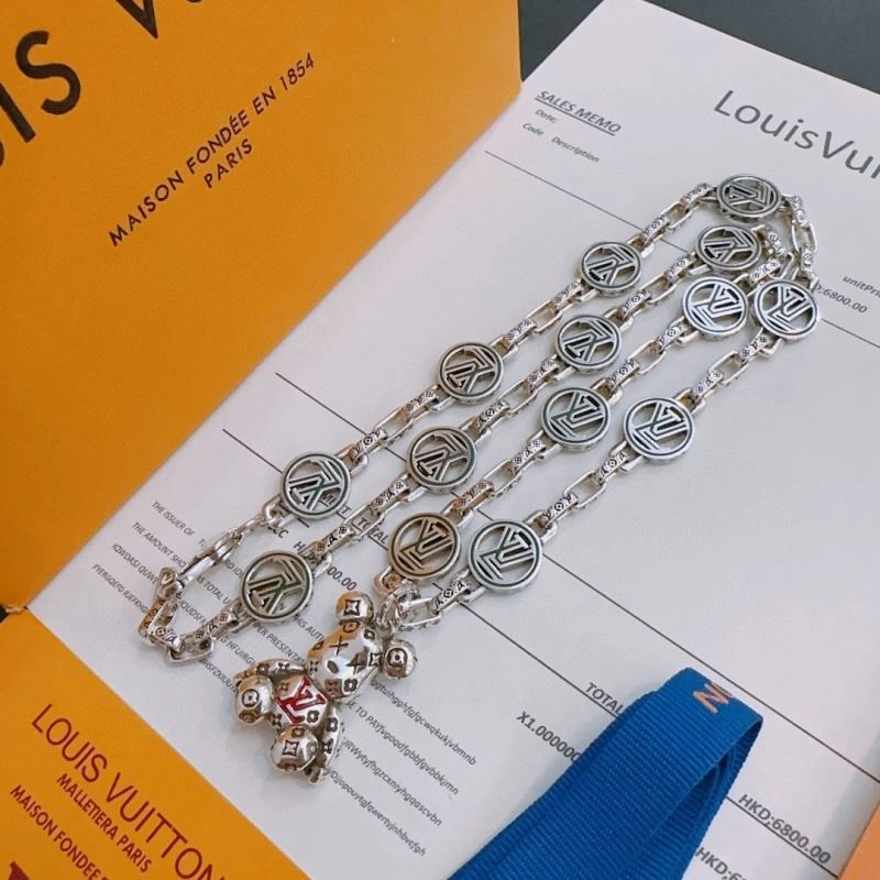 Legit Louis Vuitton Necklaces