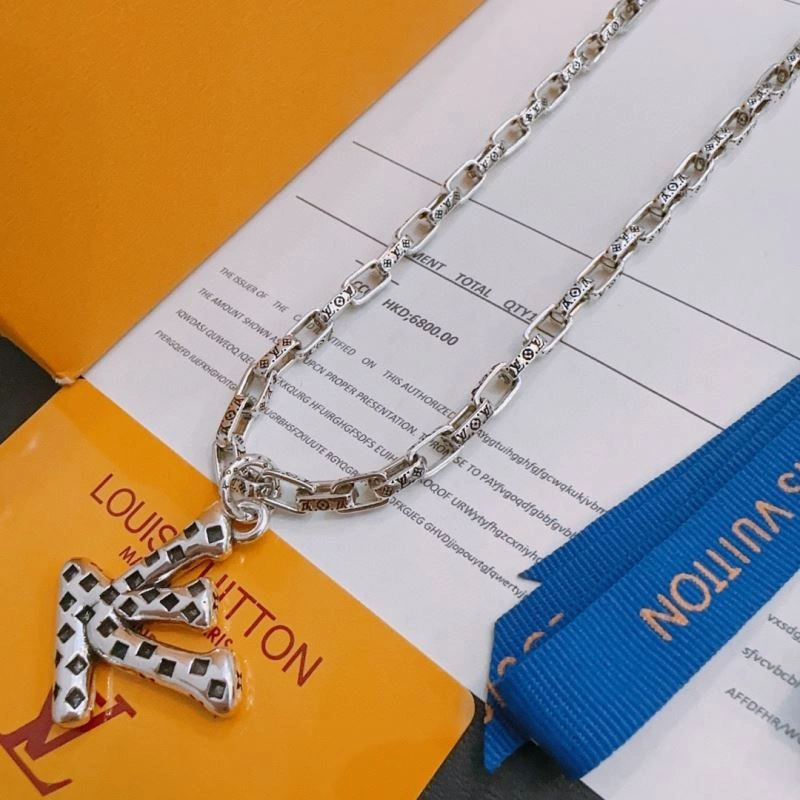 Original Louis Vuitton Necklaces