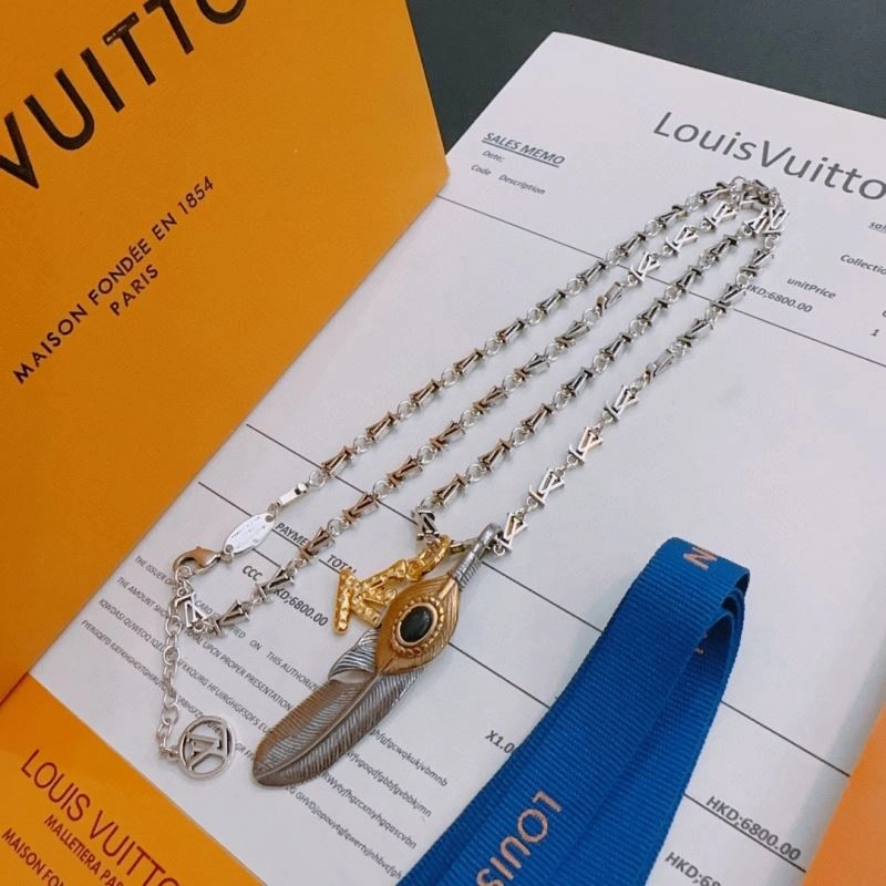 Value-priced Louis Vuitton Necklaces